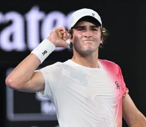 Turnamén dina Minggu, 16 Pébruari: final, kualifikasi, sareng babak ...