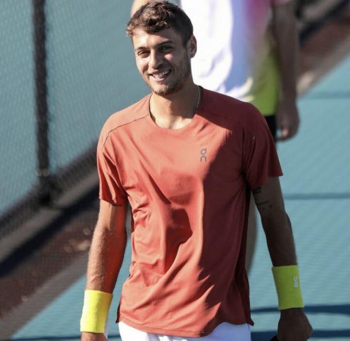 Bu gün televiziyada tennis: Kobolli və Darderinin matçlarını harada və ...