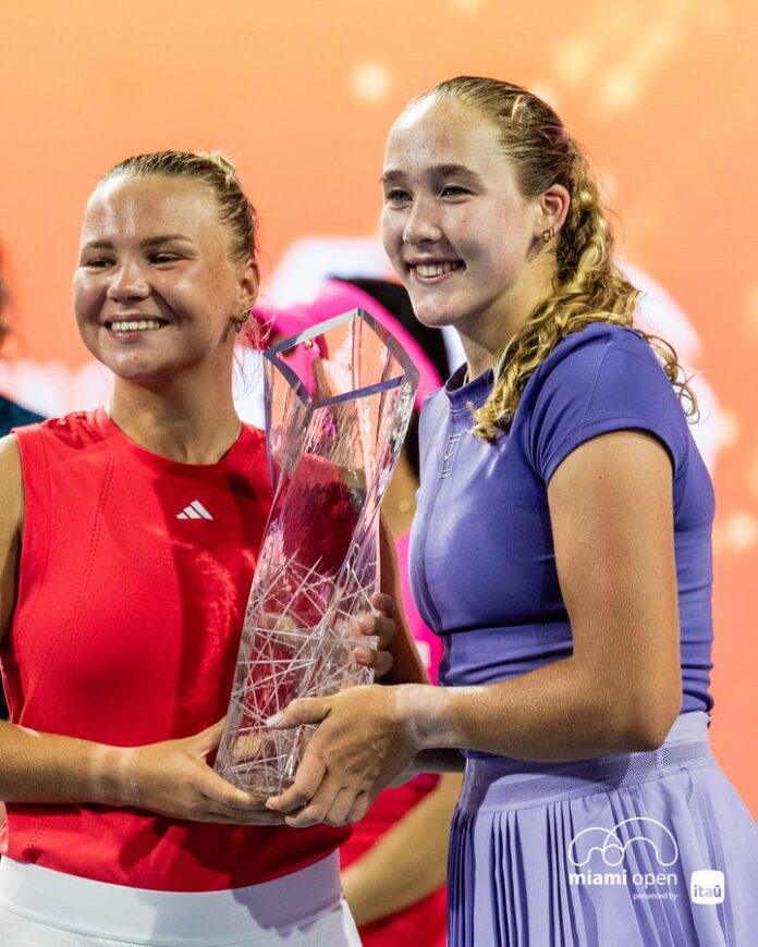 WTA Miami: Shnaider and Andreeva win doubles title