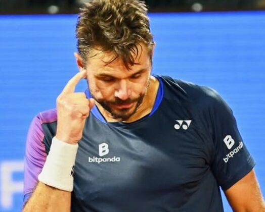 Stan Wawrinka anonse retou li nan Shanghai, yon wild card pou Swis yo.