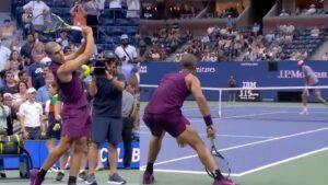 US Open: Alcaraz ya yi wasan kwaikwayo da hotunan mafarki da kuma wani ...