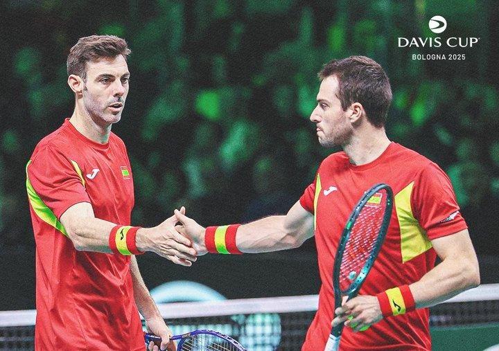 Calix Davis: Granollers et Martinez Hispaniam ad semifinalia ducunt.