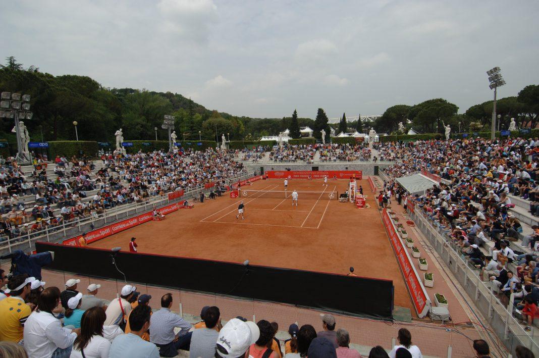 Pietrangeli's final farewell at the Foro Italico, with messages of ...