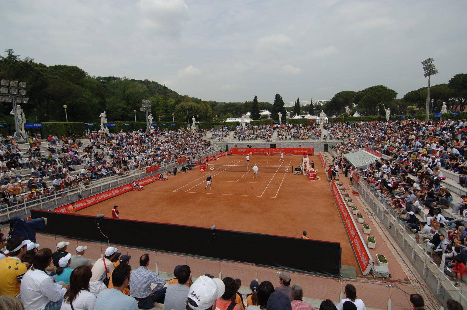 Lamtumira e fundit e Pietrangelit në Foro Italico, me mesazhe ngushëllimi.