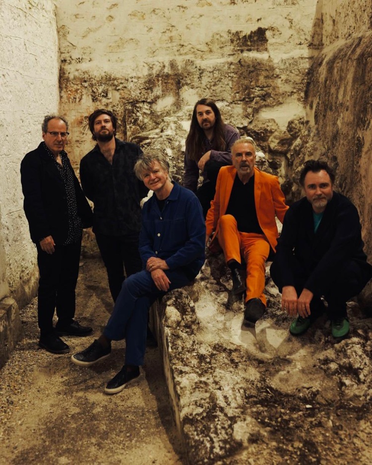 I Crowded House suoneranno alla cerimonia d'apertura dell'Australian ...